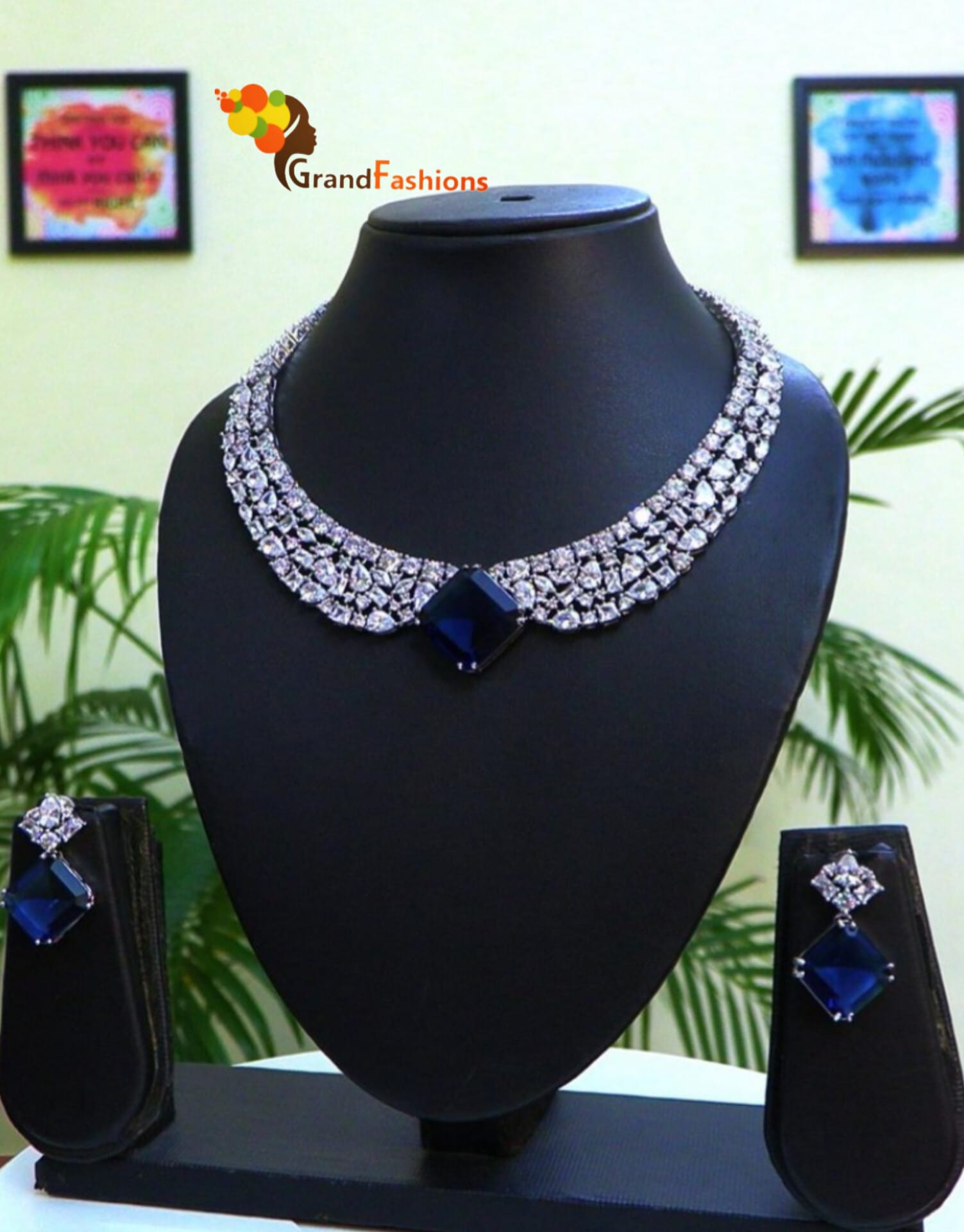 Queen Anisa Luxury Crystal Jewelry Set with Gemstone – GRANDFASHIONS